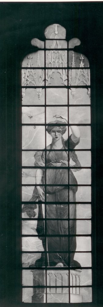 正義（ステンドグラス）